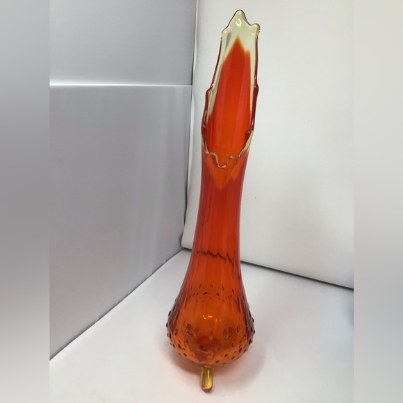 L.E.Smith | Art | Vintage Le Smith Orange Swung Three Footed Vase ...
